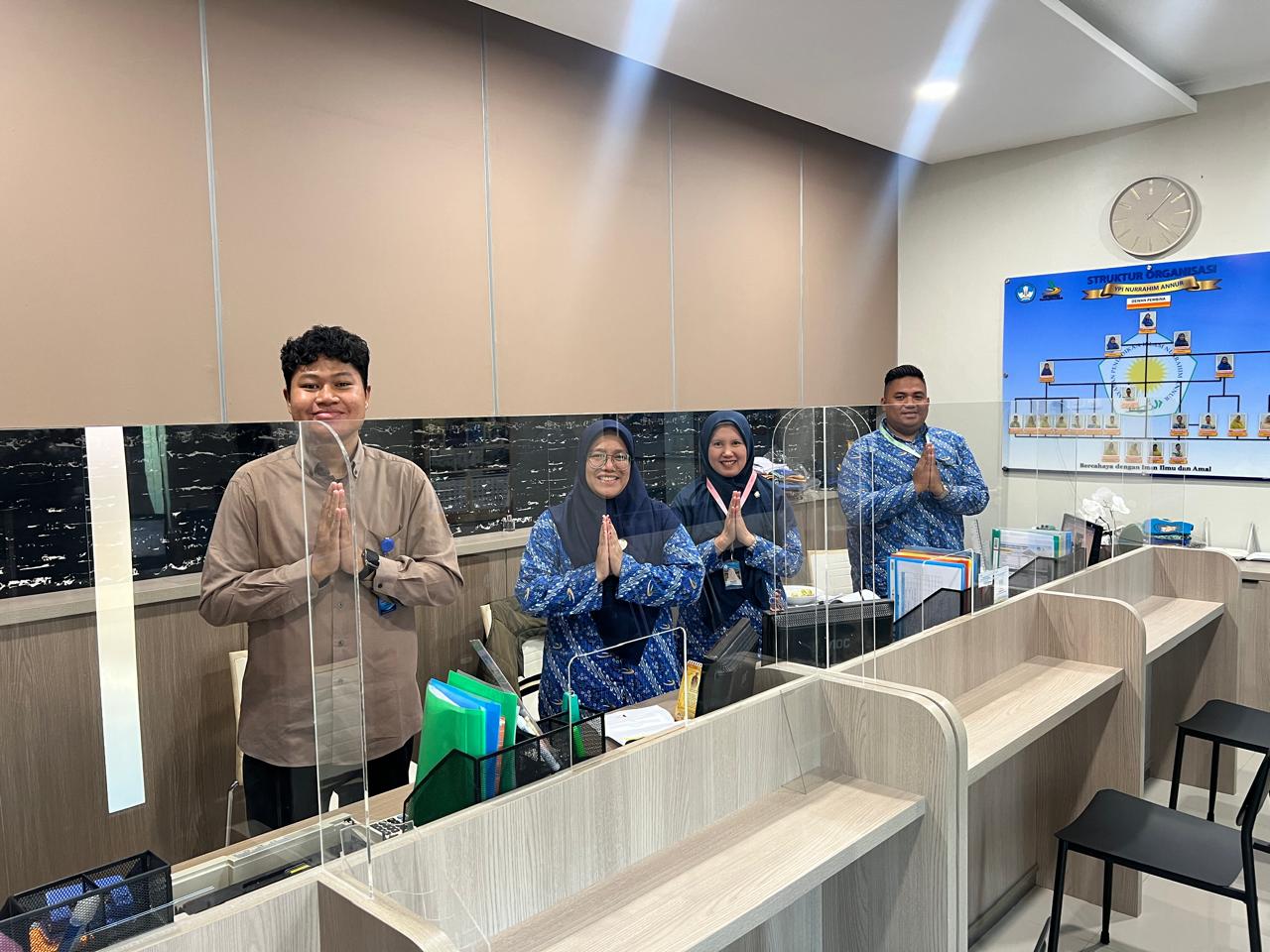 Yayasan Annur - Sekolah Menengah Atas Unggulan